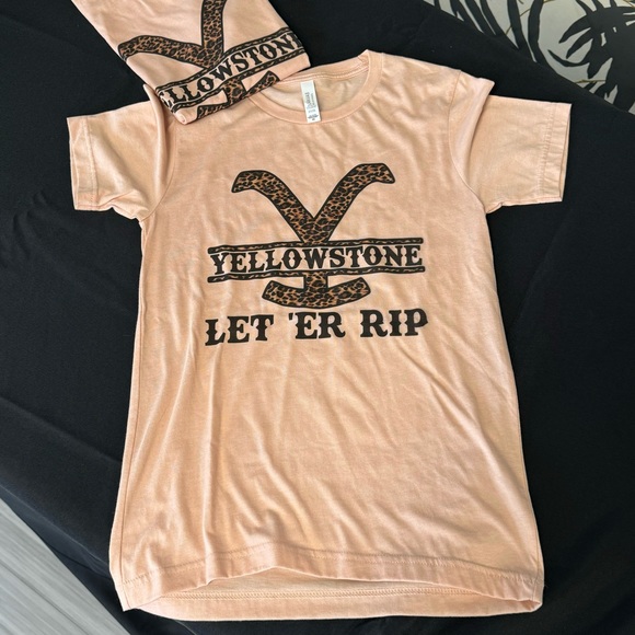 Tops | Yellowstone Let Er Rip Short Sleeve Tee Tshirt | Poshmark